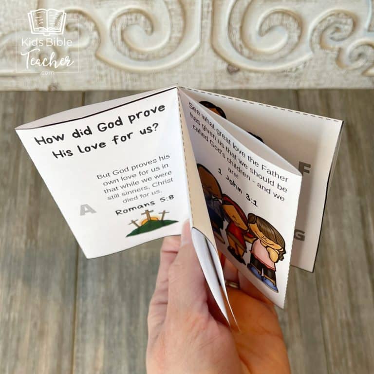 God Loves Me Mini Book Craft for Kids with Bible Verses about God's ...